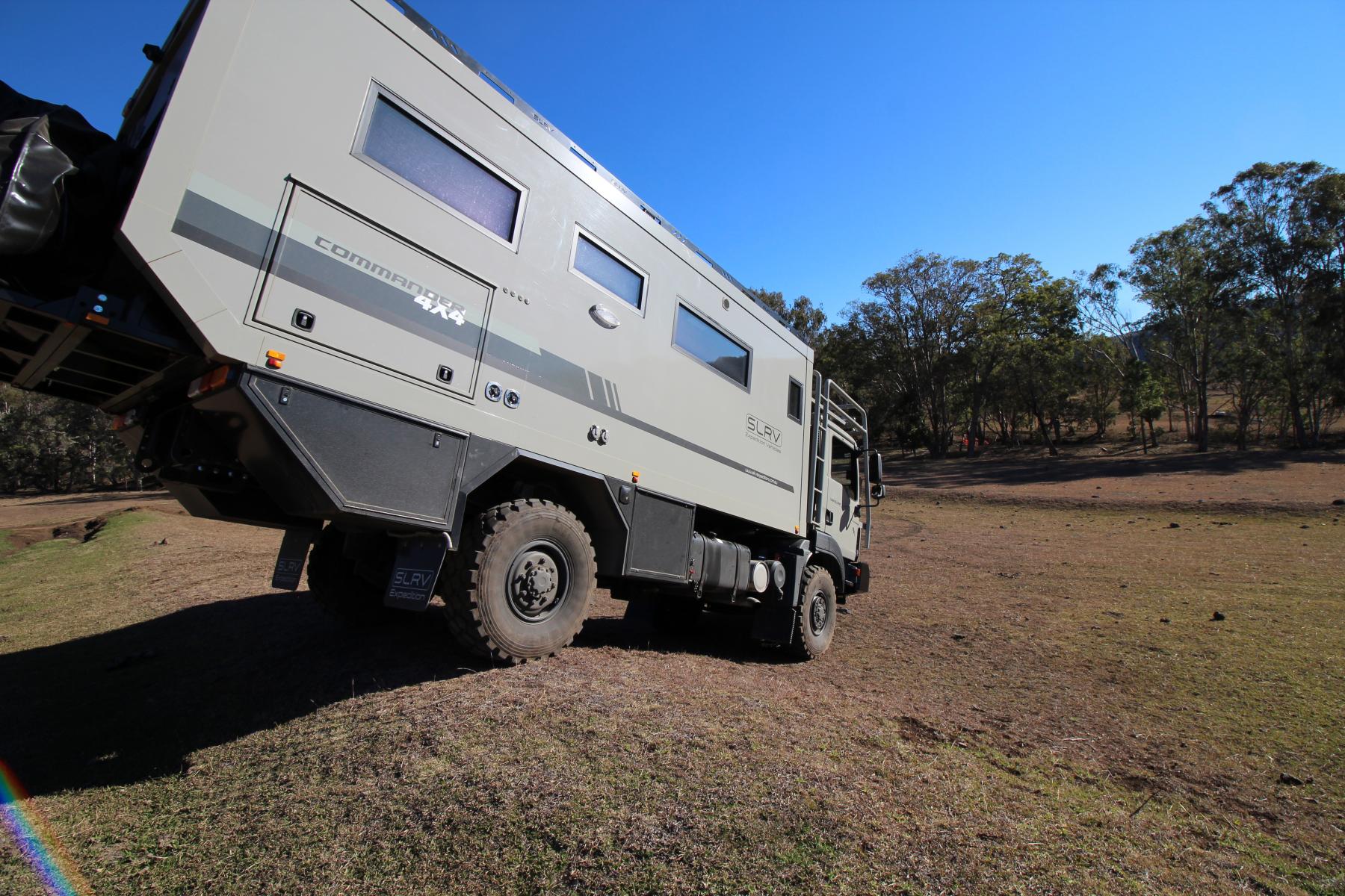 Commander 4x4 | Luxury 4x4 Motorhome | SLRV Expedition Vehicles