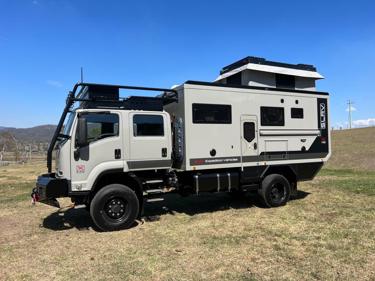 BUNDUTEC roof top tents | SLRV Expedition Vehicles